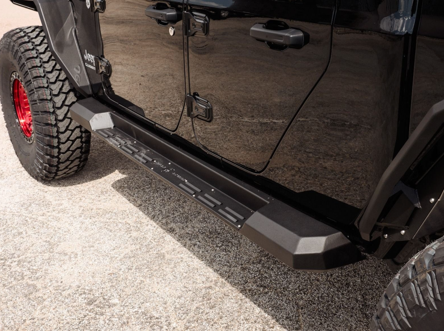 Road Armor Stealth Running Board Steps for 2020-2026 Jeep Gladiator JT ...